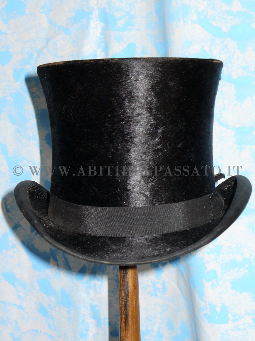 I NOSTRI AVI • Leggi argomento - Frac, tight, smoking, blazer: come ...